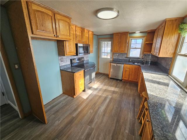 908 New Castle Rd
