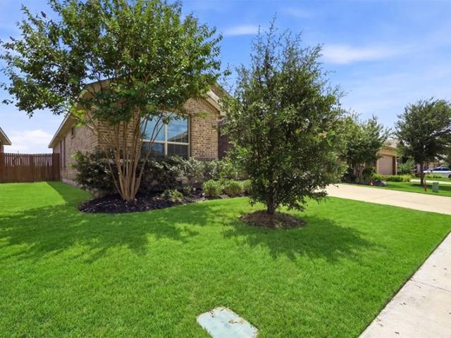 908 Nelson Pl, Burleson, TX 76028