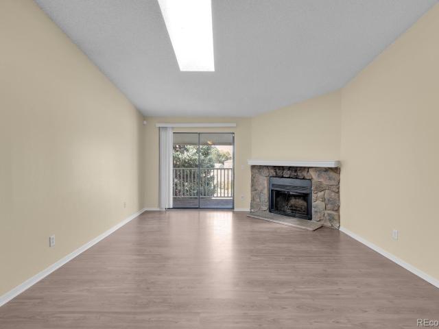 908 S Walden Way # 206