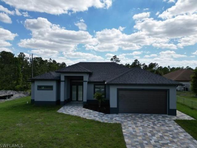 908 Sara Ave N, Lehigh Acres, FL 33971