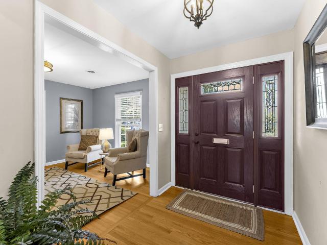 908 Searle Court