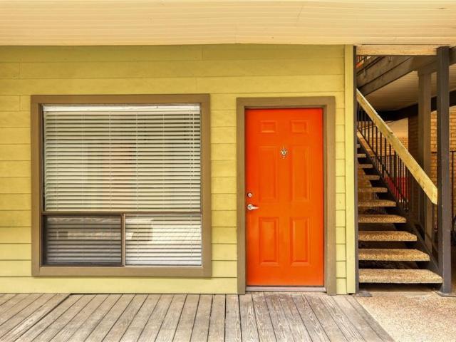 908 Poplar St # 105