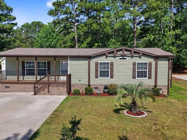 908 Palmer Dr, Calabash, NC 28467