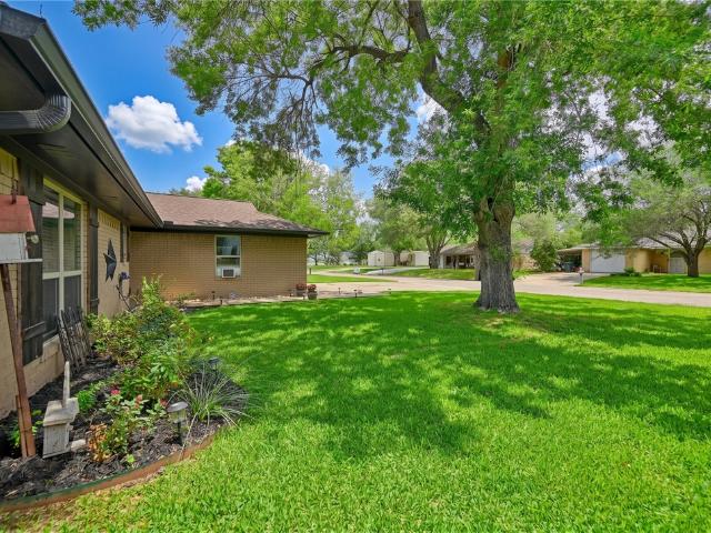 908 Pine Drive