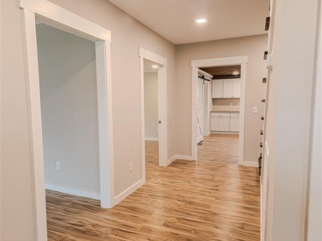 908 W Cedar Street