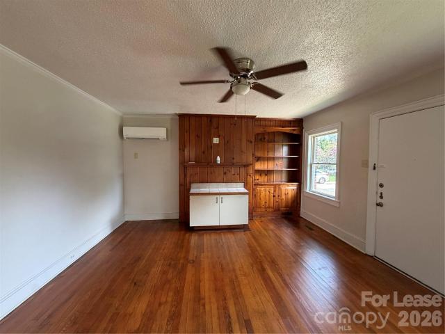 908 W Front Street