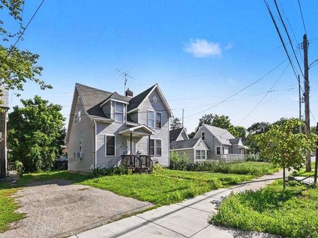 908 W Lapeer St, Lansing, MI 48915