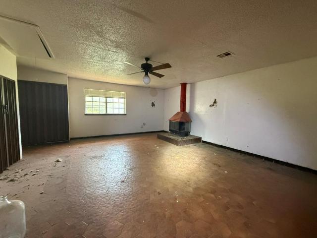 908 Whispering Lane