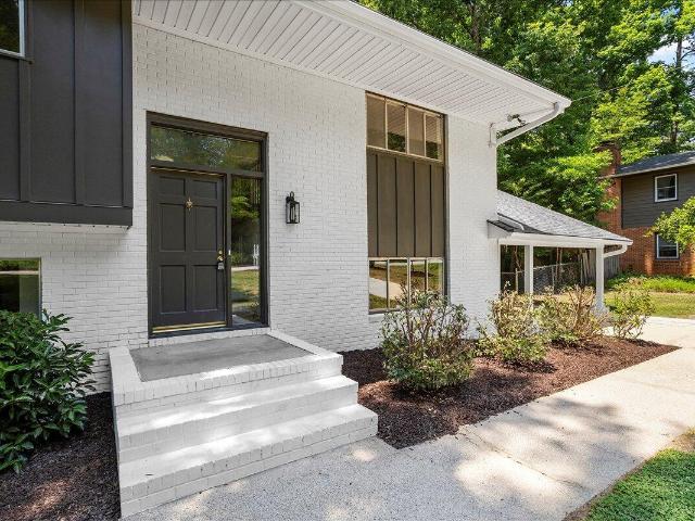 908 Tanglewood Drive