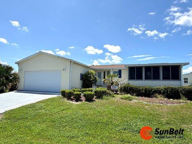 908 Travino Dr, Lady Lake, FL 32159