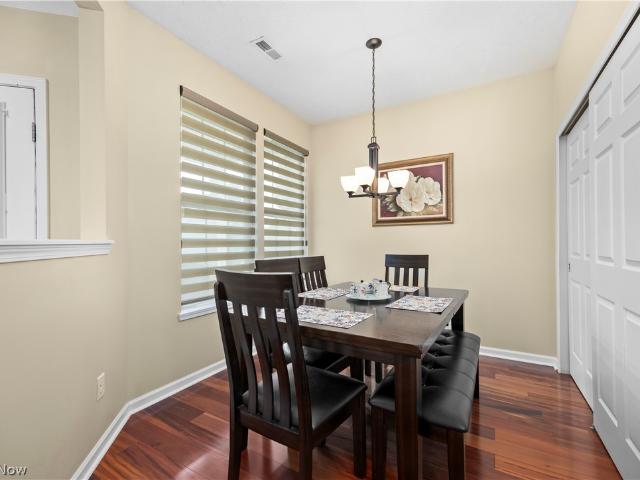 9099 Vernon Hill