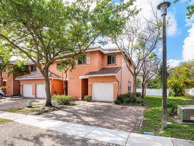 9090 NW 40th Pl, Sunrise, FL 33351 | MLS #B26016