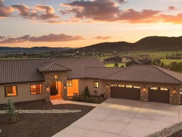 9090 N Concho St, Prescott Valley, AZ 86315
