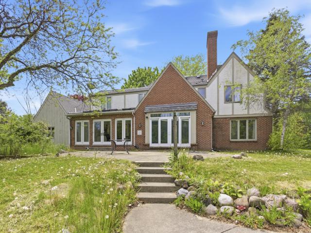 9090 N Green Brook Rd