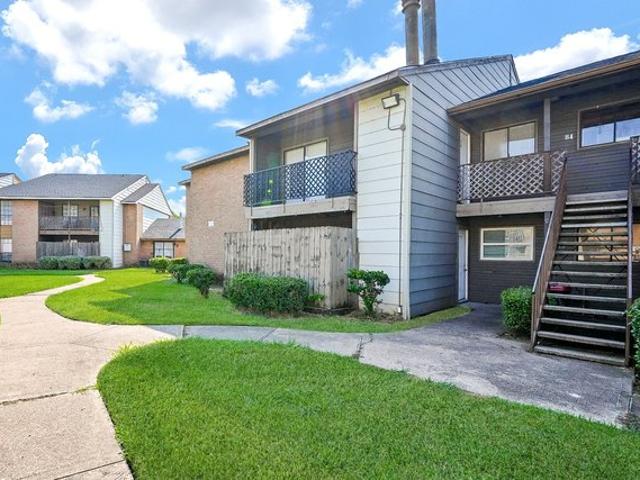 9090 S Braeswood Blvd Apt 86, Houston, TX 77074