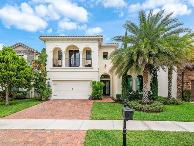 9091 Grand Prix Ln SW, Boynton Beach, FL 33472