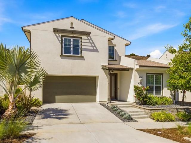 9092 W Bluff Pl, Santee, CA 92071