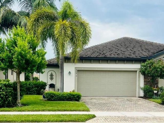 9093 Glenforest Dr, Naples, FL
