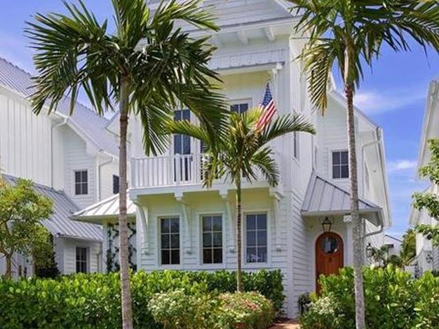 909 10th Ave S, Naples, FL 34102