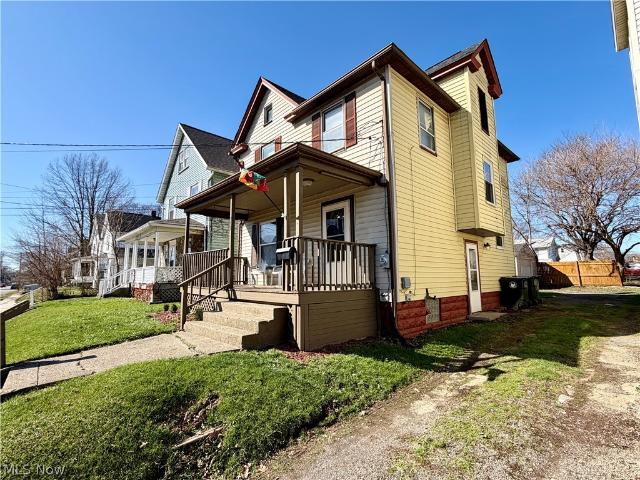 909 Clarendon Avenue SW