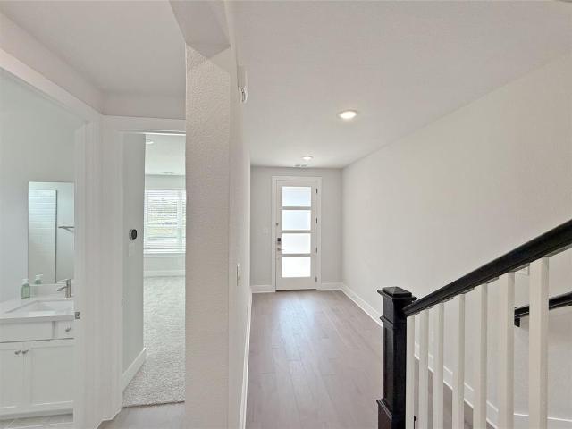 909 Ash Road
