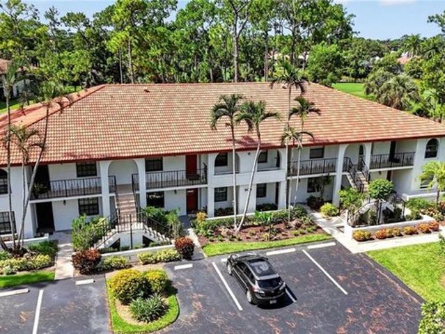 909 Augusta Blvd Apt 7, Naples, FL 34113