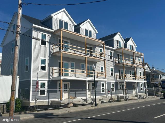 909 Baltimore Ave, Unit 3, Ocean City, MD 21842 | MLS #MDWO2037