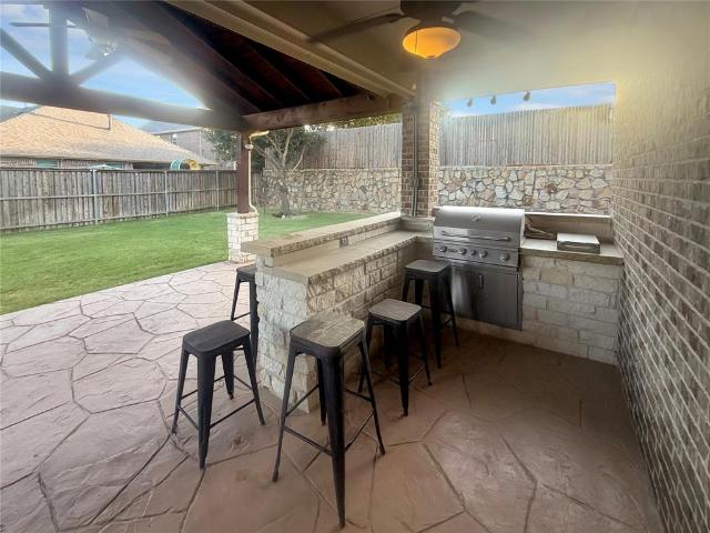 909 Blanco Lane