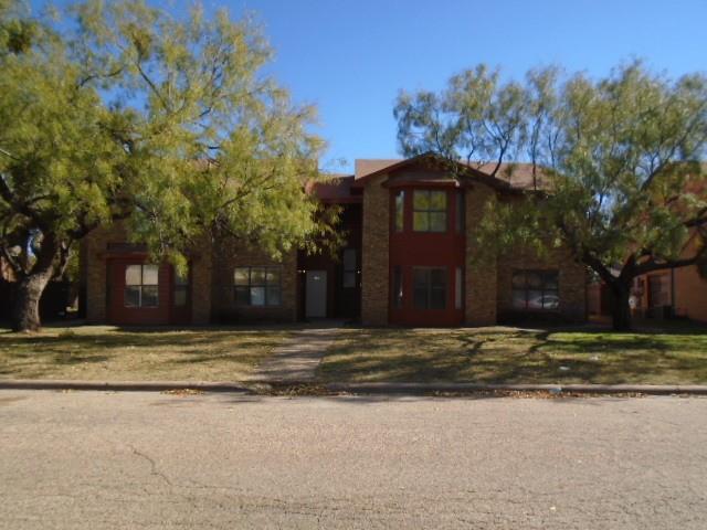 909 Bruce Way