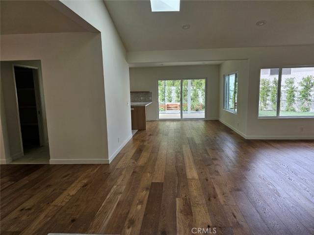 909 Brightstone Court
