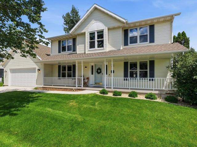 909 Bristol Ct, Stoughton, WI 53589