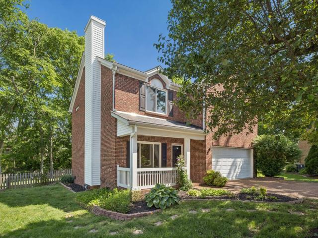 909 Buckskin Ct
