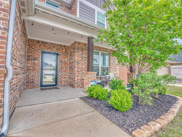 909 Gambel Drive
