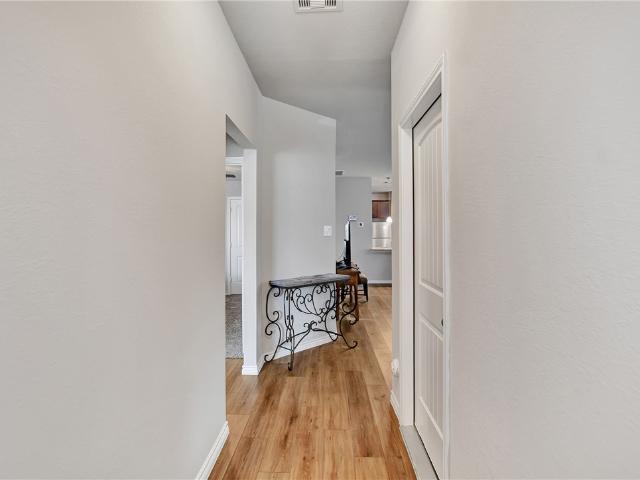 909 Davy Street