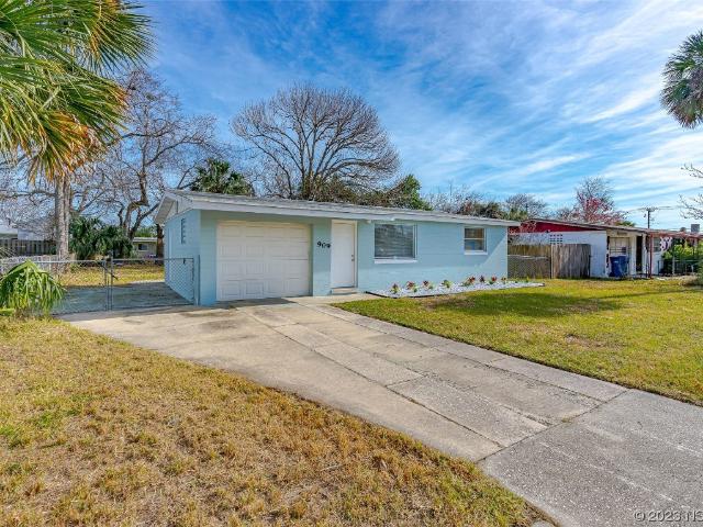 909 Derbyshire Rd, Daytona Beach, FL 32117 | MLS #1076 | Compass