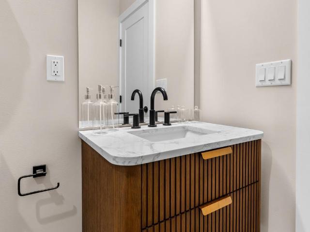 909 Emily St, Philadelphia, PA 19148 | MLS #PAPH2625