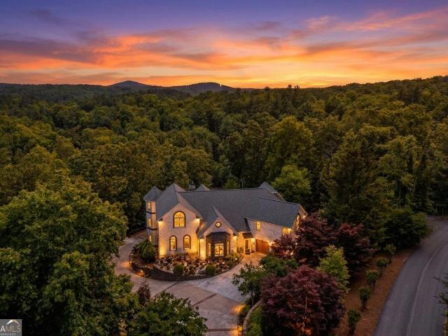 909 High Shoals Drive