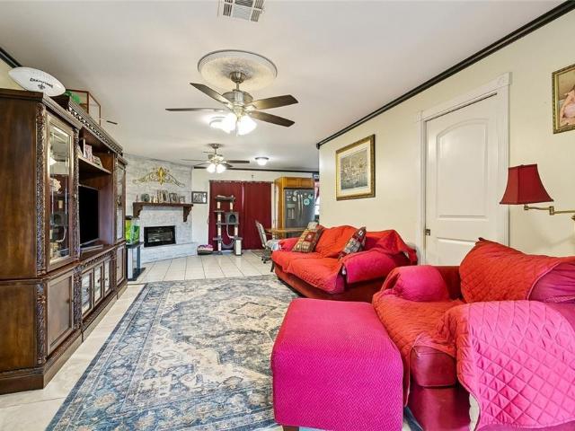 909 Libra Lane