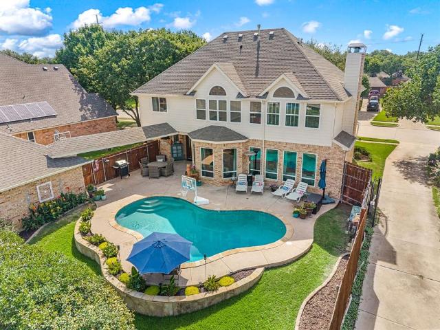 909 Muirfield Road
