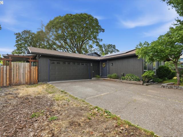 909 n sitka ave