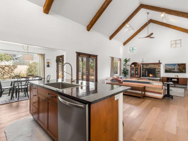 909 Nicole Place
