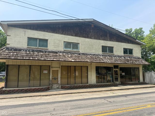 909 Nursery Rd, Anderson, IN 46012 | MLS #22044