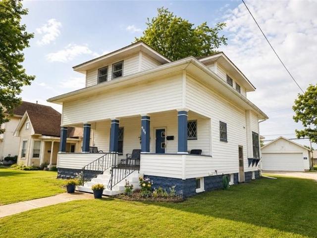 909 S Central Ave, Paris, IL 61944