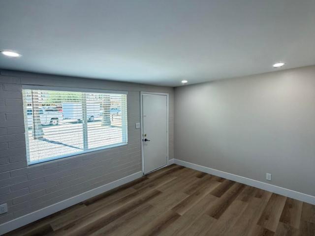 909 s kenwood circle # a