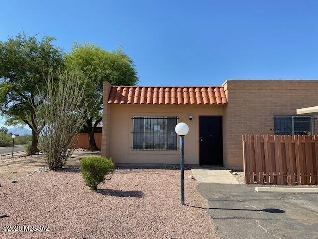 909 S Pantano Pkwy, Tucson, AZ 85710