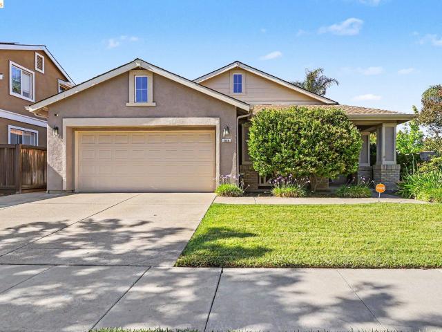 909 Sawyer Way