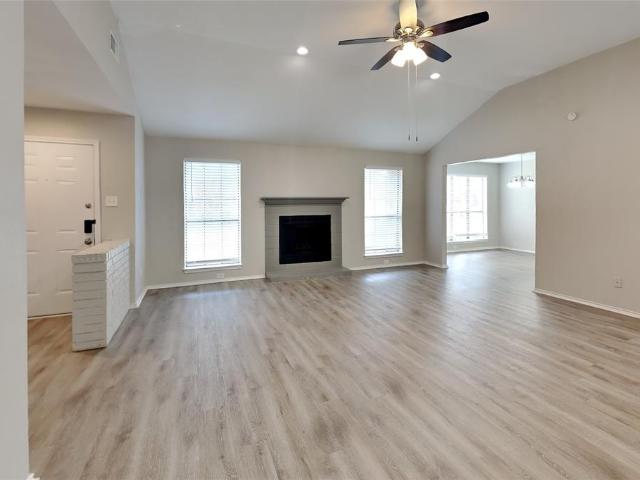 909 Sandhurst Drive