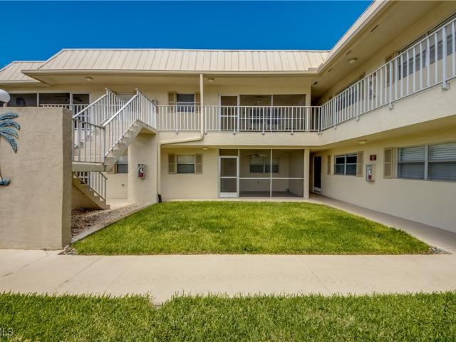 909 SE 46th Ln, Unit 202, Cape Coral, FL 33904 | MLS #2025003 | Compass