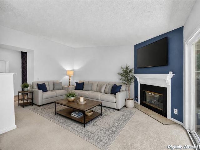 909 Shady Lane