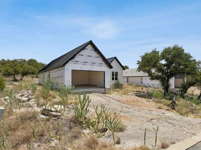 909 Sharp Rock, Horseshoe Bay, TX 78657